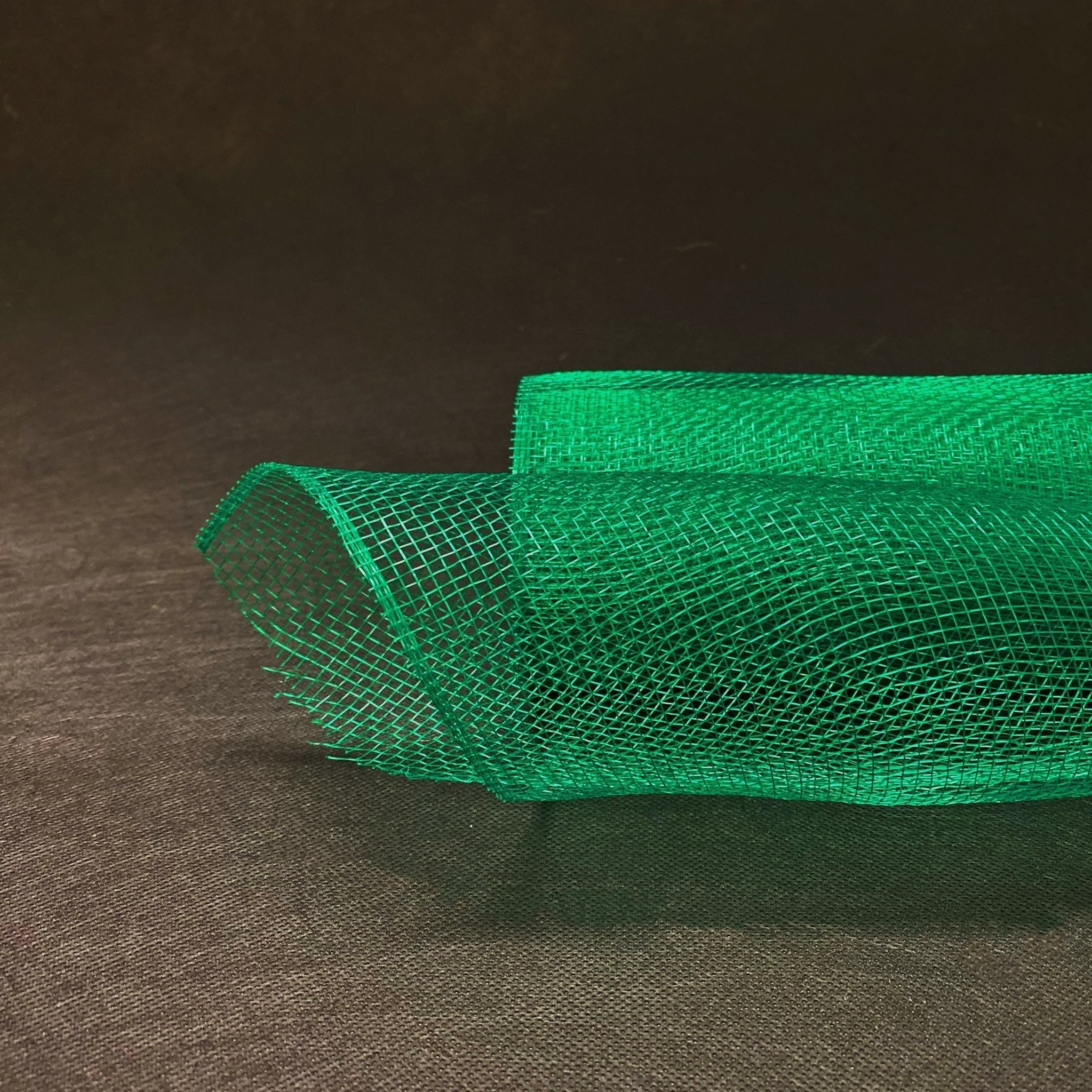 Hunter Green Floral Mesh Wrap - XB90207 – BBCrafts.com