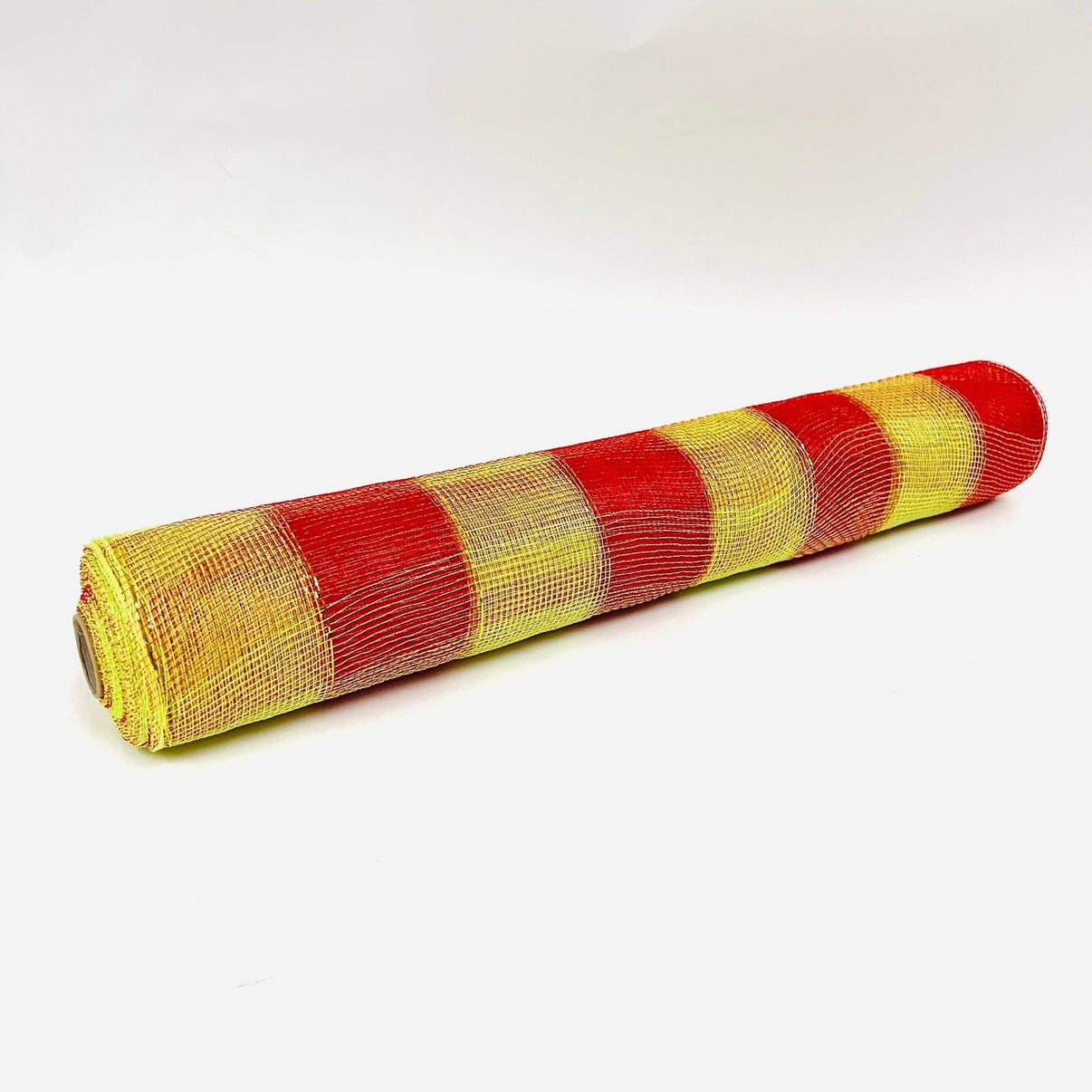 Floral Mesh Wrap Two Color Design Red with Green ( 21 Inch x 10 Yards ...